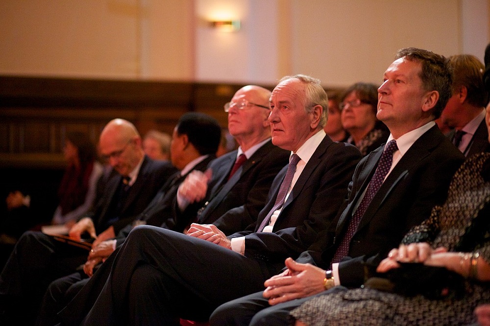 Remkes wil piekbelasters als eerste aanpakken